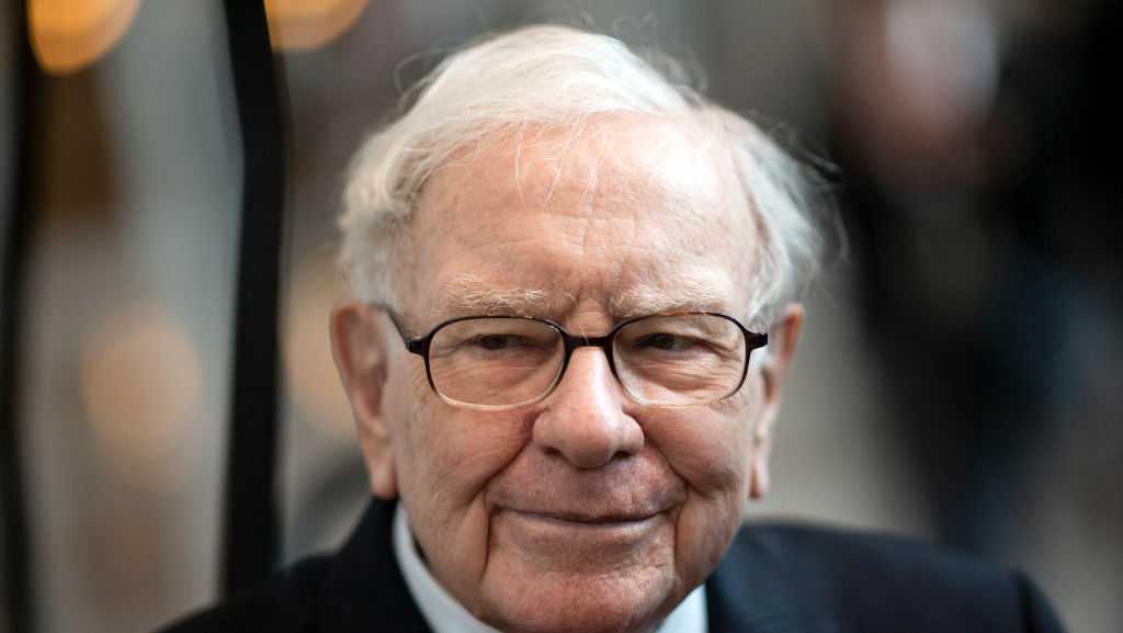 Omaha's Warren Buffett distances from Bill Gates over Epstein ties
