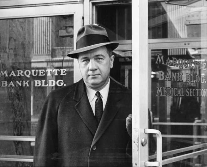 Twins for sale? Minnesota won 2 World Series titles after Iowa native ...