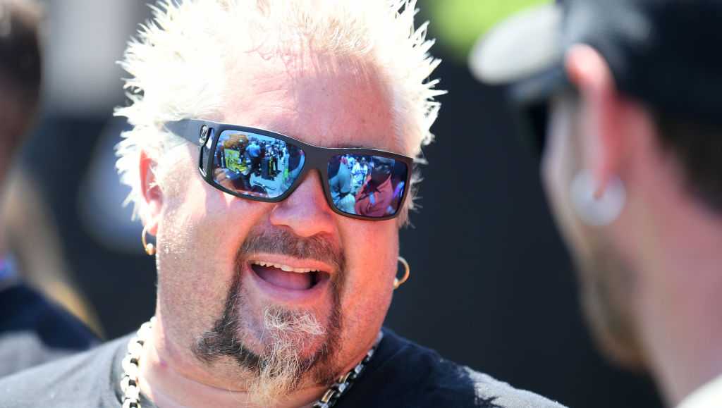 Guy Fieri spotted filming for Food Network show at Milford restaurant