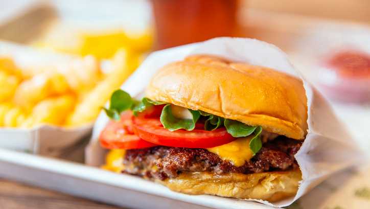 LIST: Finalists for the 2026 Iowa's Best Burger contest