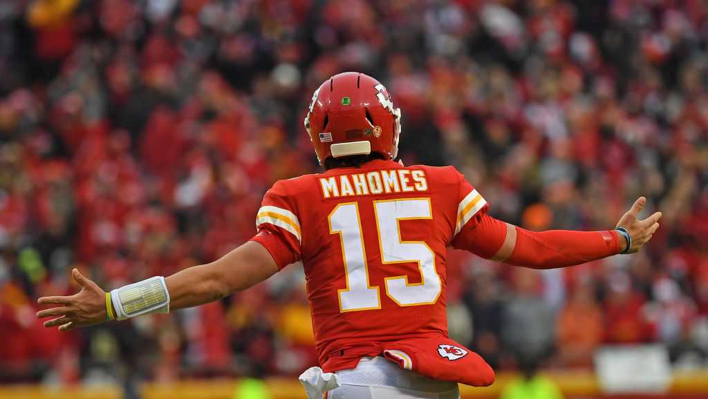 Chiefs vs. Texans: Madden NFL cast on December 21