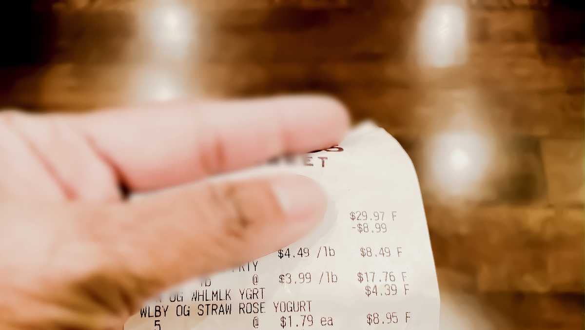 West Virginia advances bill to add photos to all SNAP cards