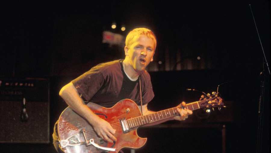 Greg Brown, founding Cake guitarist who wrote ‘The Distance,’ dies