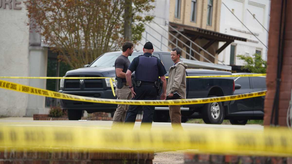 Alabama authorities to give update on birthday party shooting