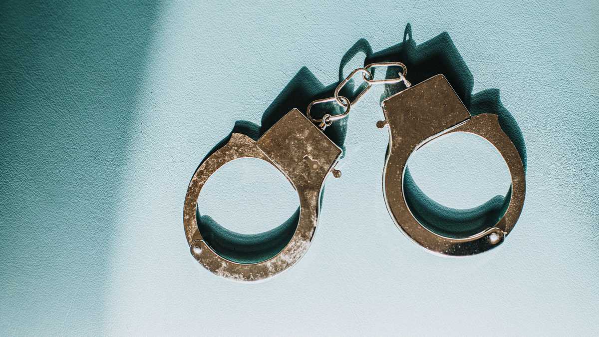 2 arrested, accused of setting fire to body to cover up murder