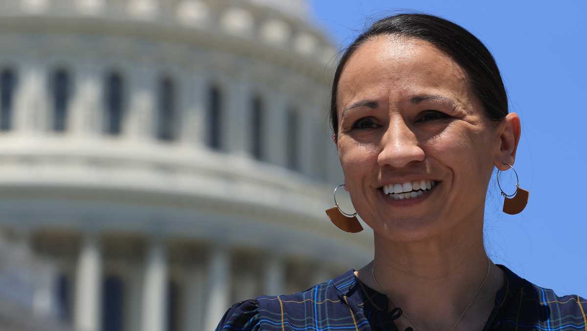 US Rep. Sharice Davids of Kansas diagnosed with COVID-19