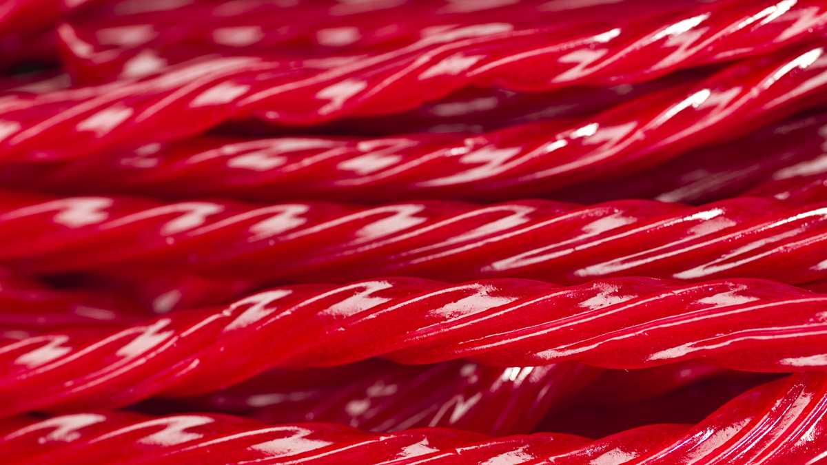 Red Dye No. 3 banned by FDA; expert discusses risks