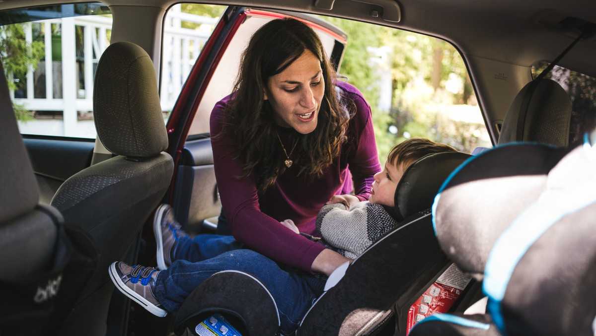 Beware of dangerous counterfeit car seats