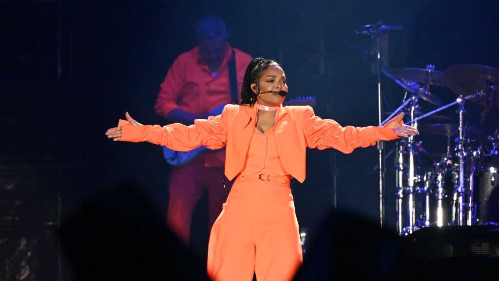 Janet Jackson coming to Cincinnati on tour with special guest Nelly