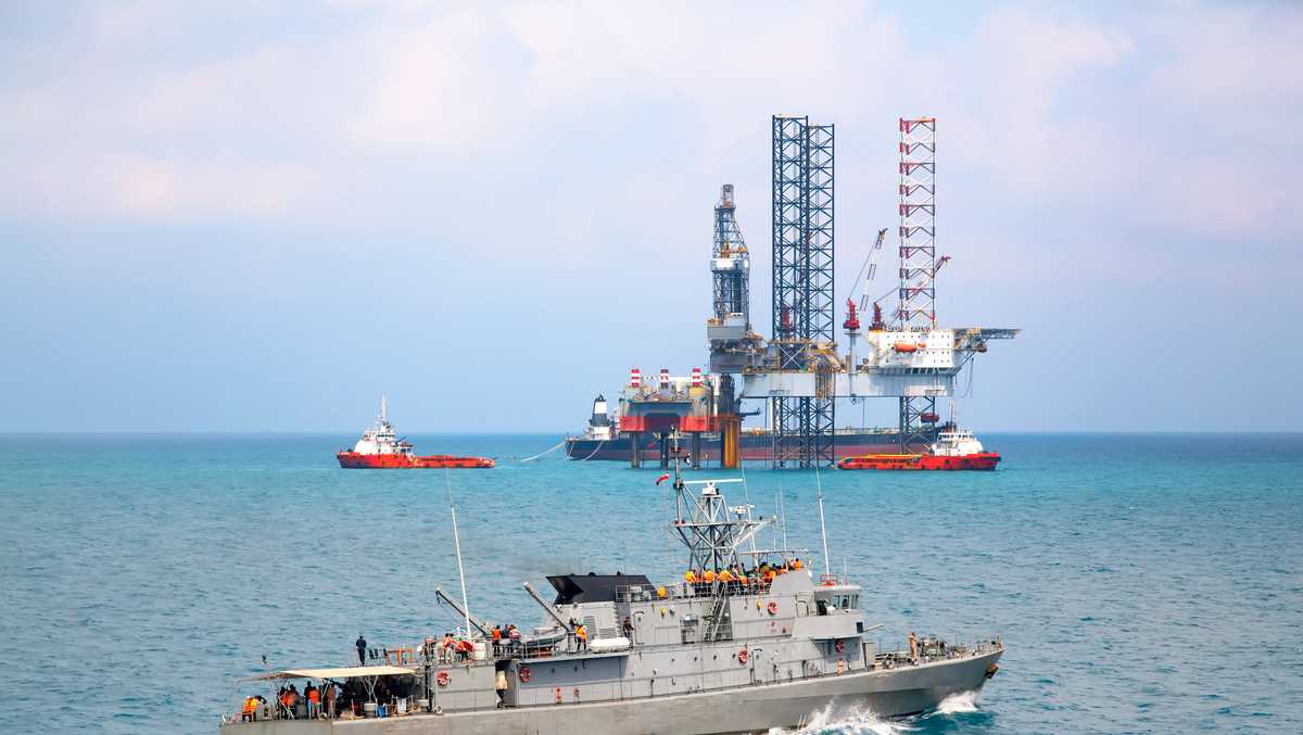 Iran navy seizes Marshall Islands oil tanker in Gulf of Oman