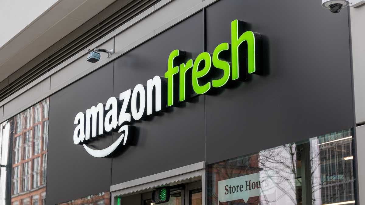 Amazon is closing its Fresh and Go locations