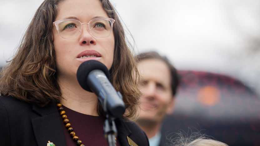 First female mayor of Burlington to be sworn in