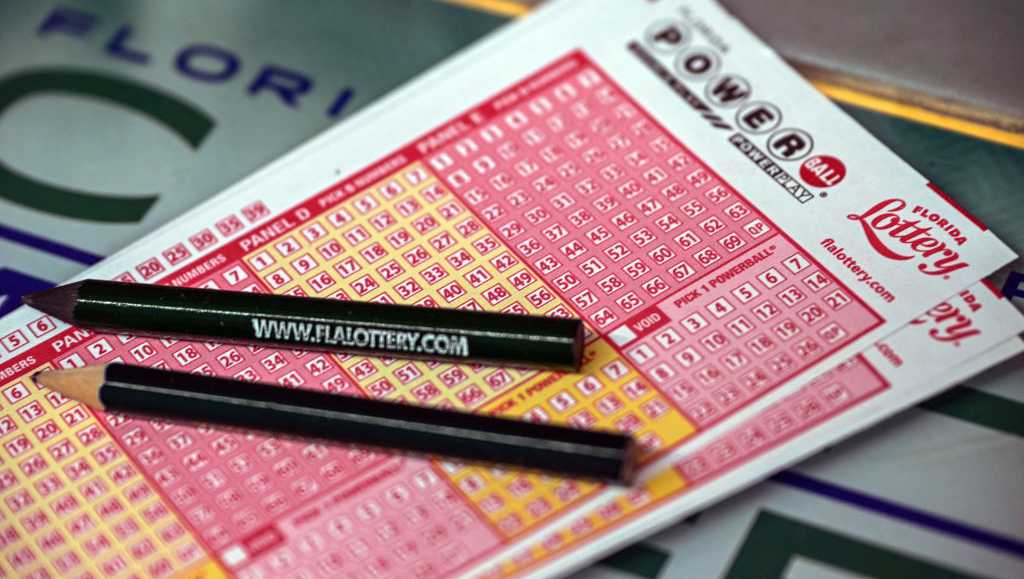 Powerball Jackpot Grows To Estimated 1 4 Billion