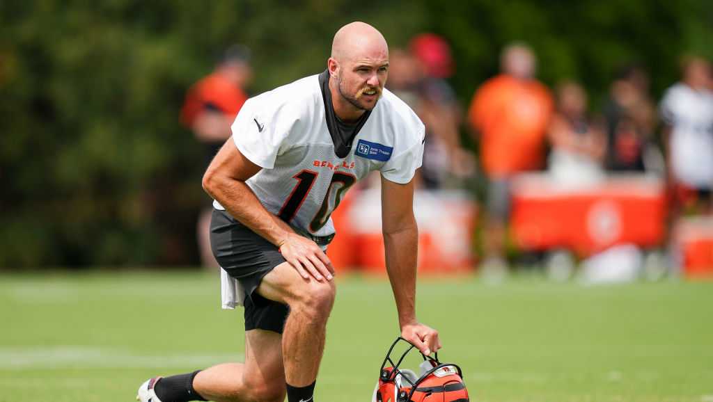 Bengals punter Robbins leaves training camp early Tuesday with trainers