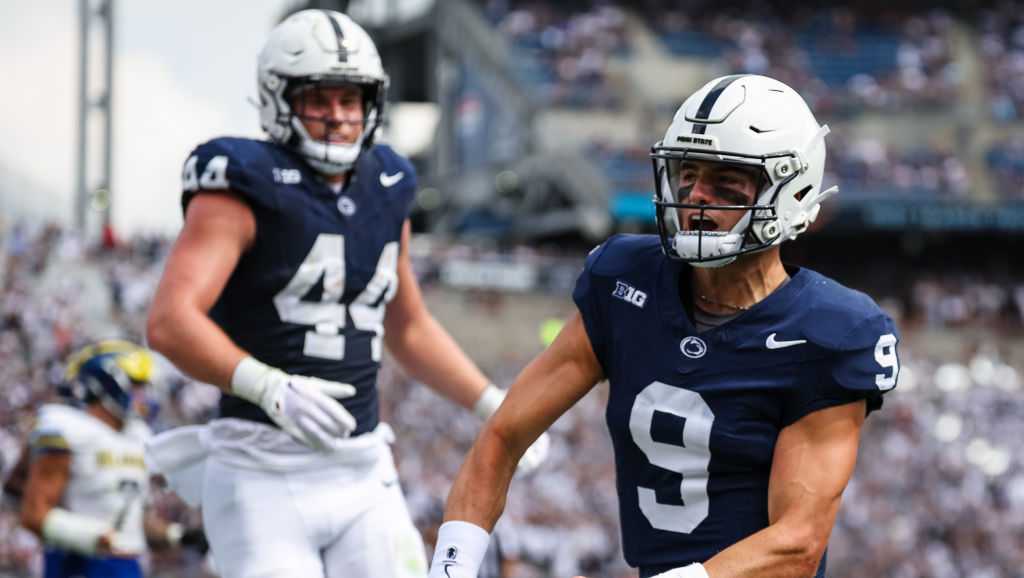 AP Top 25: Penn State holds steady at No. 7