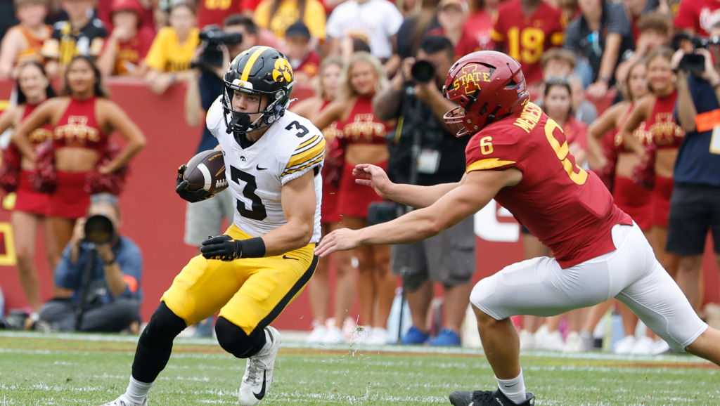 Cy-Hawk football game: Iowa vs. Iowa State kickoff time, TV info