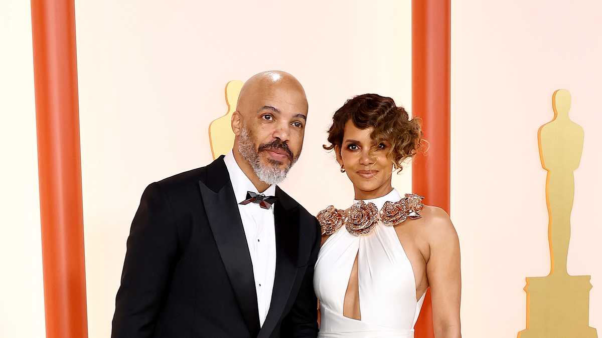All of the 2023 Oscars Red Carpet looks