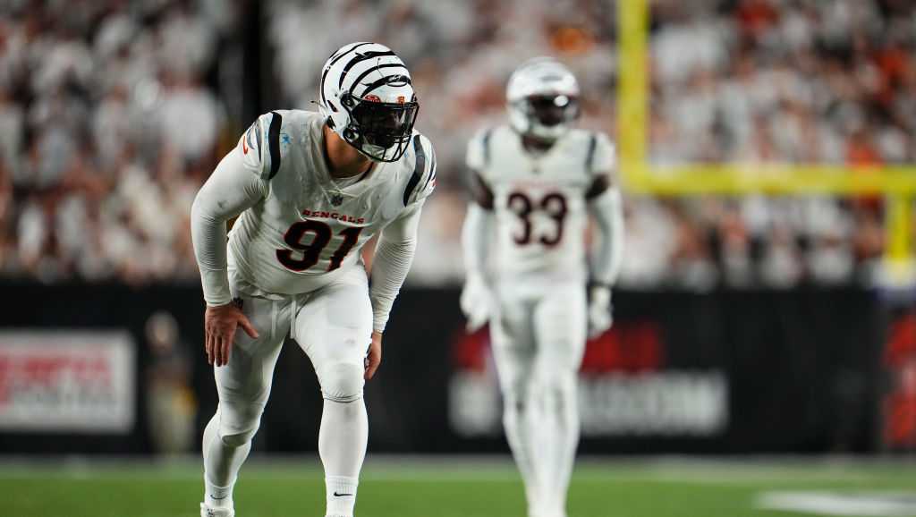 Trey Hendrickson, Bengals agree on new contract for 2025 season