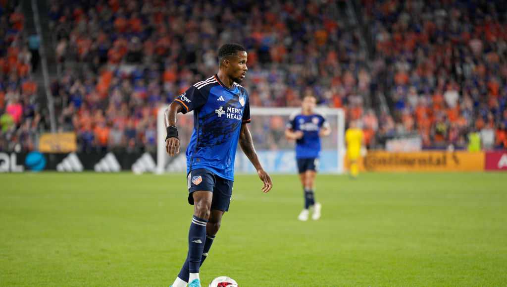 FC Cincinnati, MLS show support for player who says he received racist ...