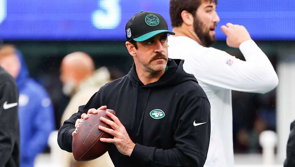 Aaron Rodgers says he targets a mid-December return from torn Achilles ...