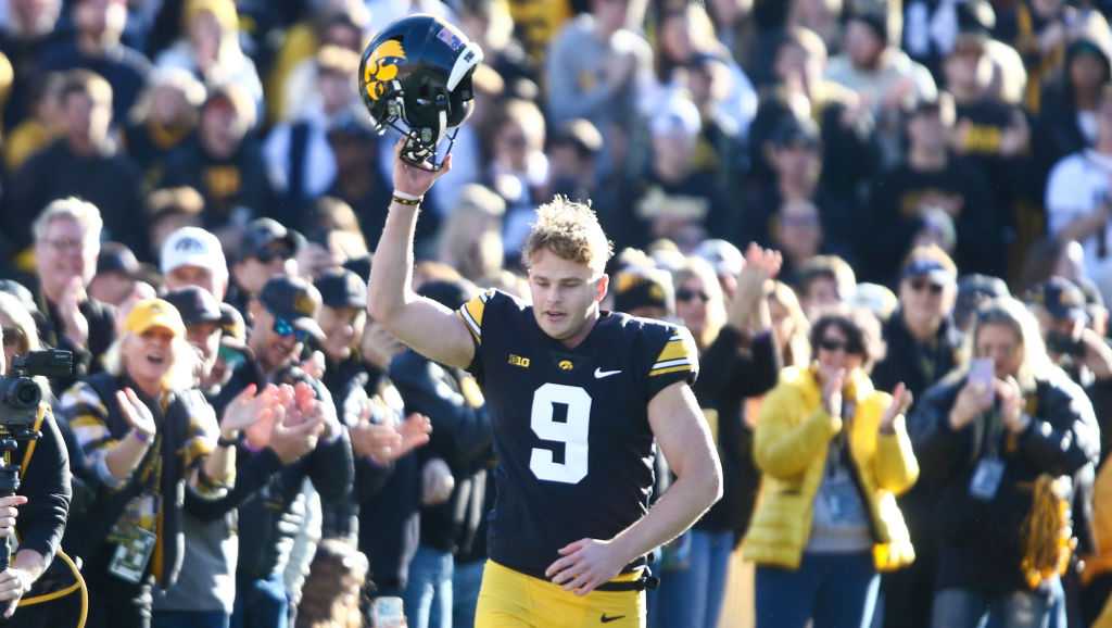 Tory Taylor, Cooper DeJean win major Big Ten awards