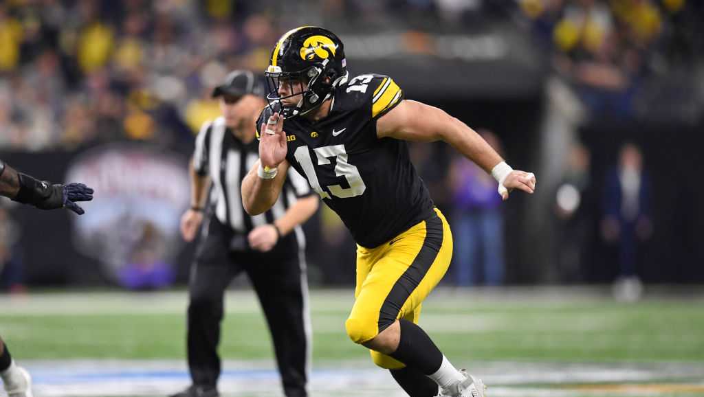 Iowa football: Former Hawkeyes star Joe Evans begins coaching career ...