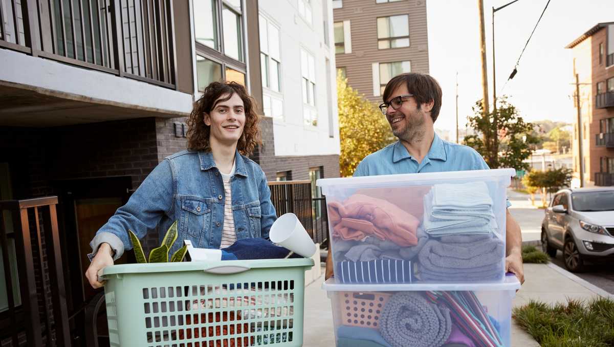 Coping with an empty nest: Parenting tips for life transitions