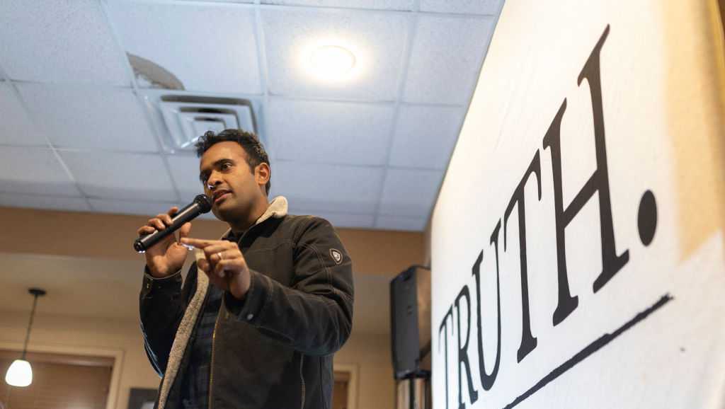Vivek Ramaswamy speaks at Grand View University for CNN town hall