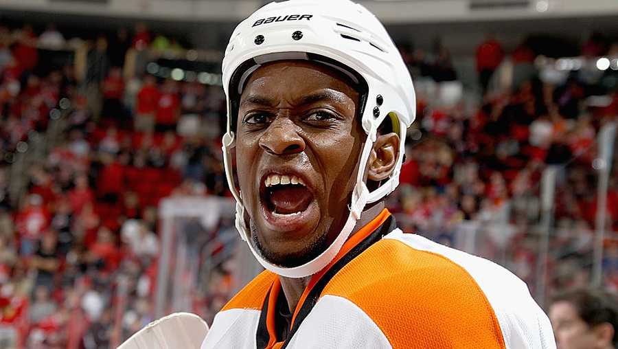 Former Philadelphia Flyers announces retirement from NHL