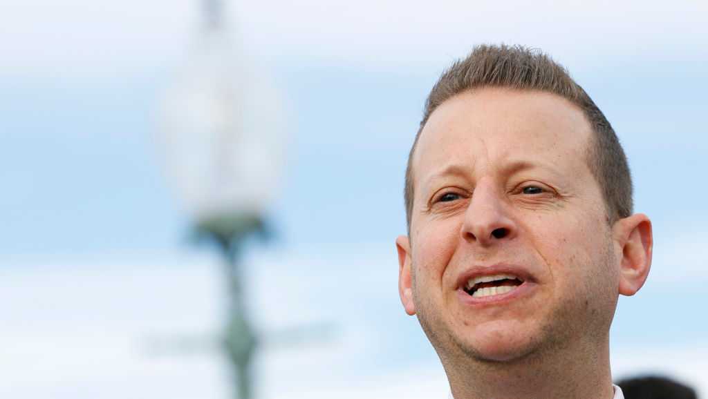 Man arrested, accused of threating life of Florida Rep. Moskowitz