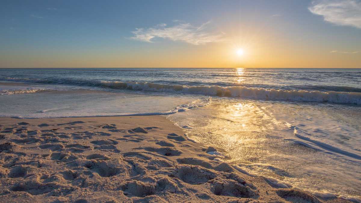 Lee County commissioners accept increased state grant funding for beach ...