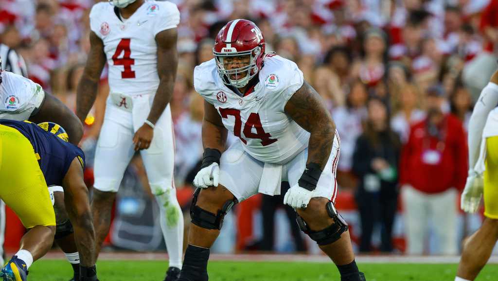 Alabama OL Kadyn Proctor enters transfer portal Alabama OL Kadyn Proctor enters transfer portal