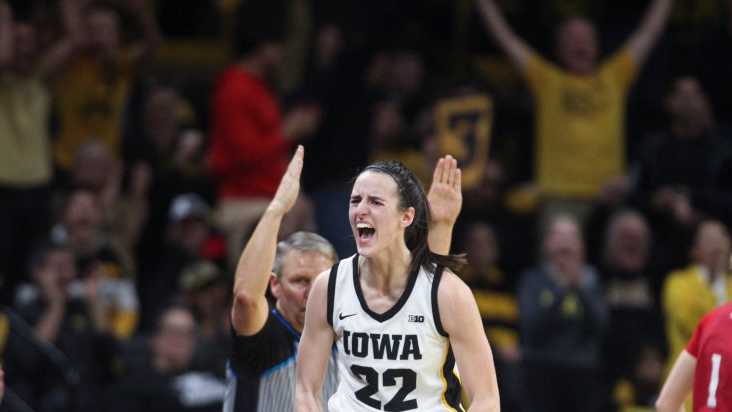 Iowa basketball star Caitlin Clark breaks NCAA scoring record