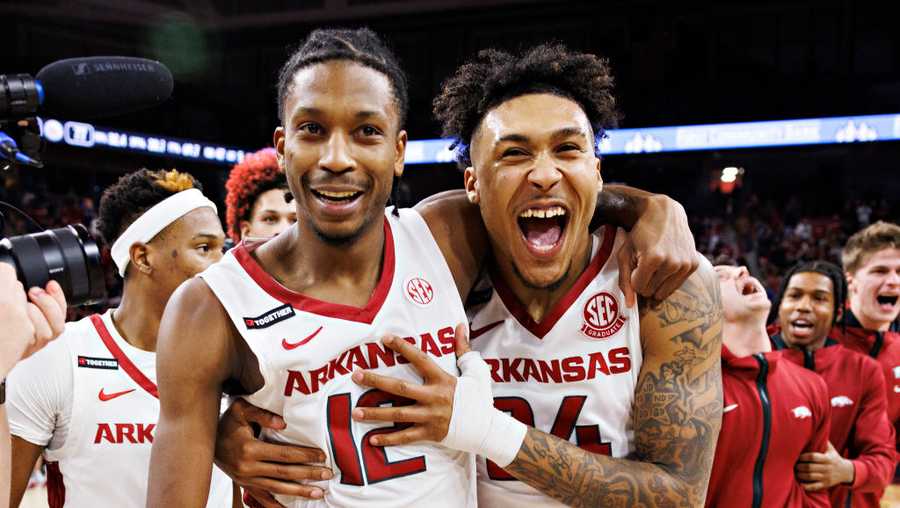Mark's career-high 35 points sends Arkansas to wild win over Texas A&M ...