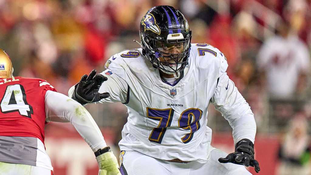 Ravens rework Ronnie Stanley's contract to create cap space