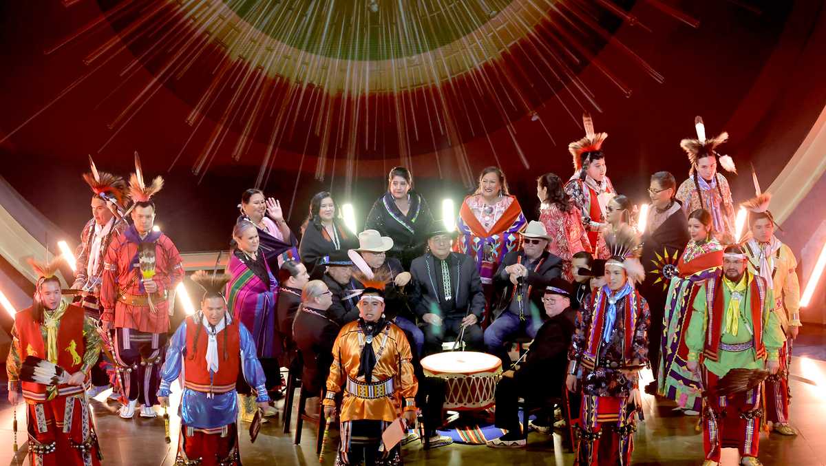 Osage Nation singers, dancers get standing ovation for Oscar performance
