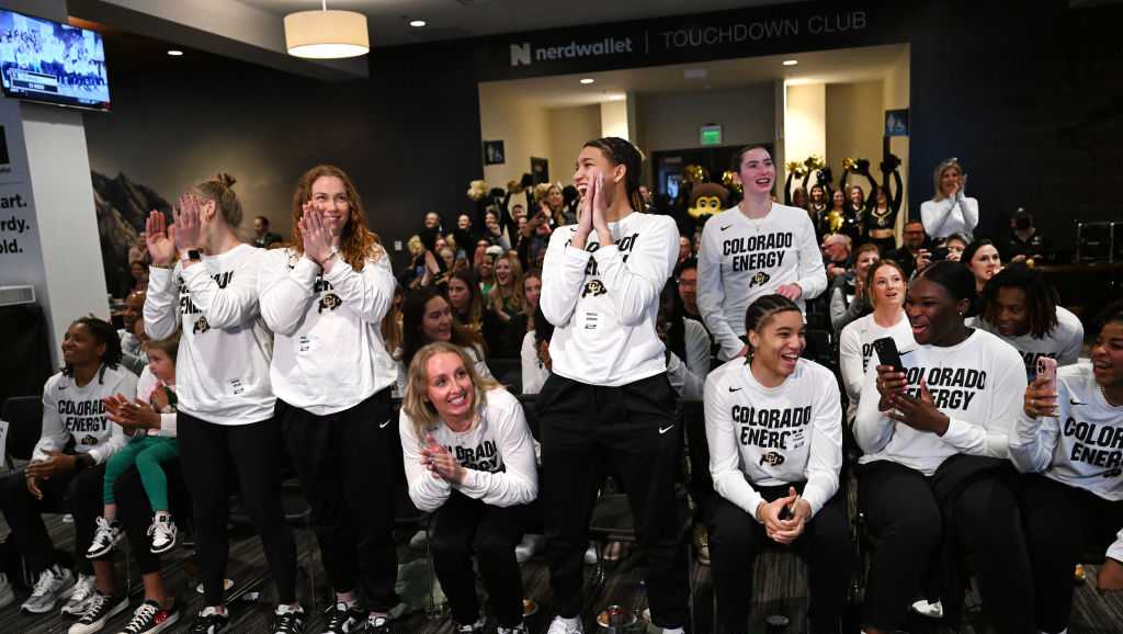 What to know about Colorado women's basketball, Drake's NCAA Tournament ...