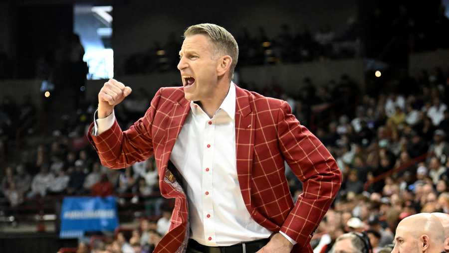 How to watch Alabama and North Carolina in the Sweet 16