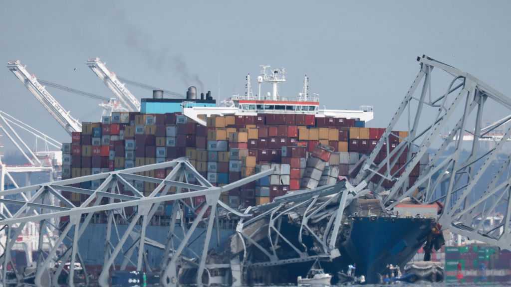 Photos: Baltimore's Francis Scott Key Bridge collapses