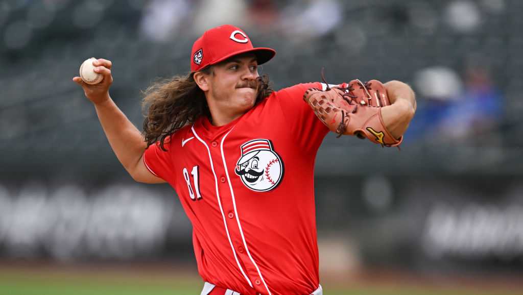Reds to call up top pitching prospect Rhett Lowder to make MLB debut Friday
