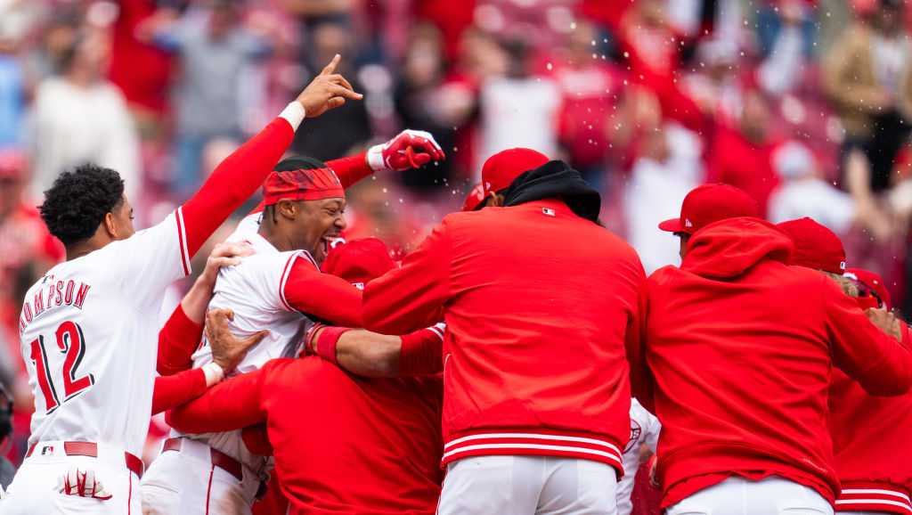 How to watch Friday night's game between the Cincinnati Reds and New ...