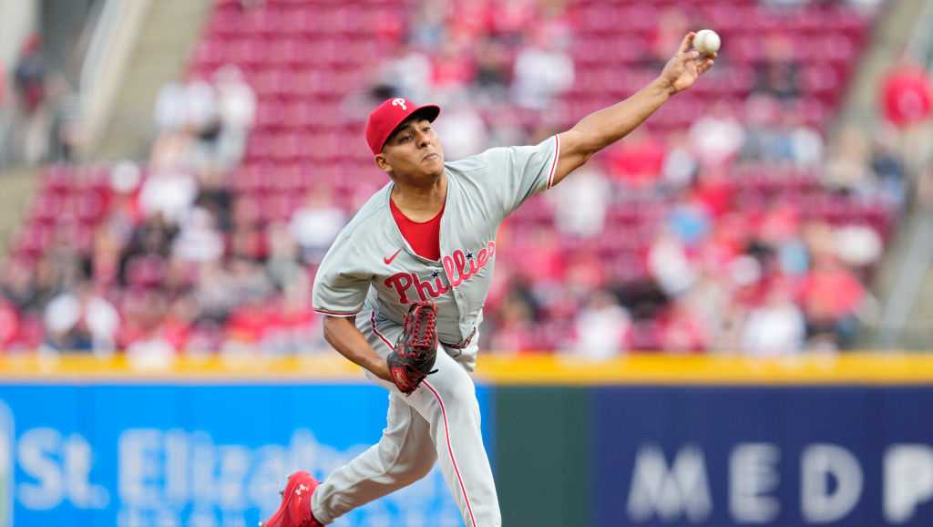 Phillies extend winning streak to seven with 7-0 victory