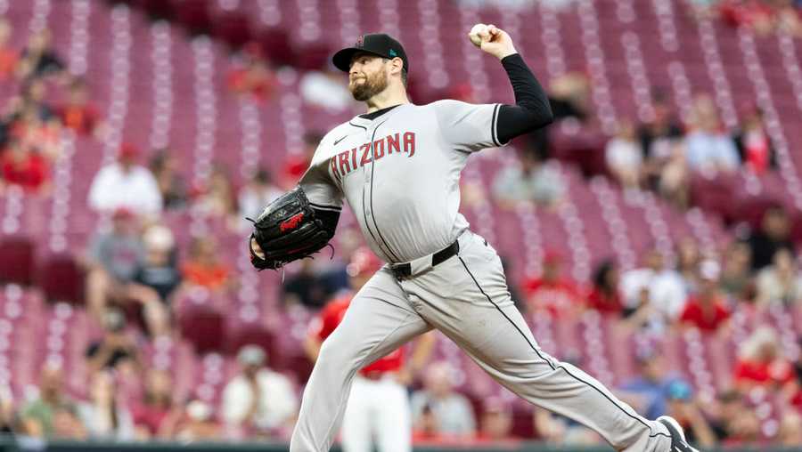 Reds' losing streak now at 7 games as Diamondbacks hold off Cincinnati 4-3