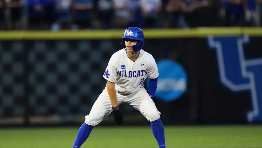 Kentucky baseball making College World Series debut against NC State