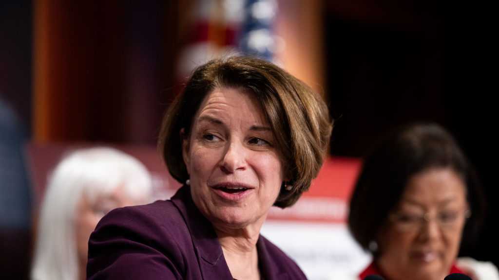 Sen. Amy Klobuchar joins Rep. Landsman in canvassing for Democrats in Cincinnati