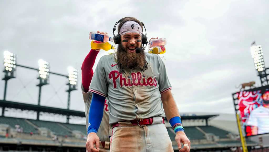 Marsh has four hits and four RBIs as Phillies beat Tigers 6-2