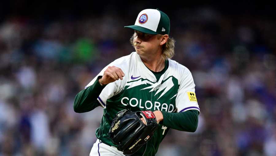 Brewers acquire reliever Nick Mears from the Rockies