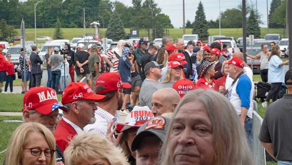 Thousands of people line up at venue ahead of J.D. Vance hometown rally