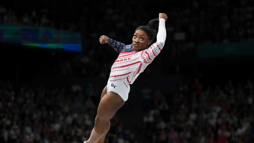 Video: Simone Biles, Team USA win gold in women's team final