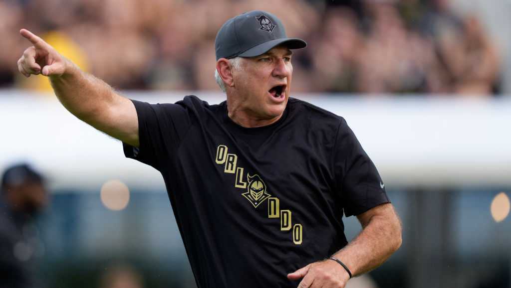 UCF fires defensive coordinator amid five-game losing streak UCF fires defensive coordinator amid five-game losing streak